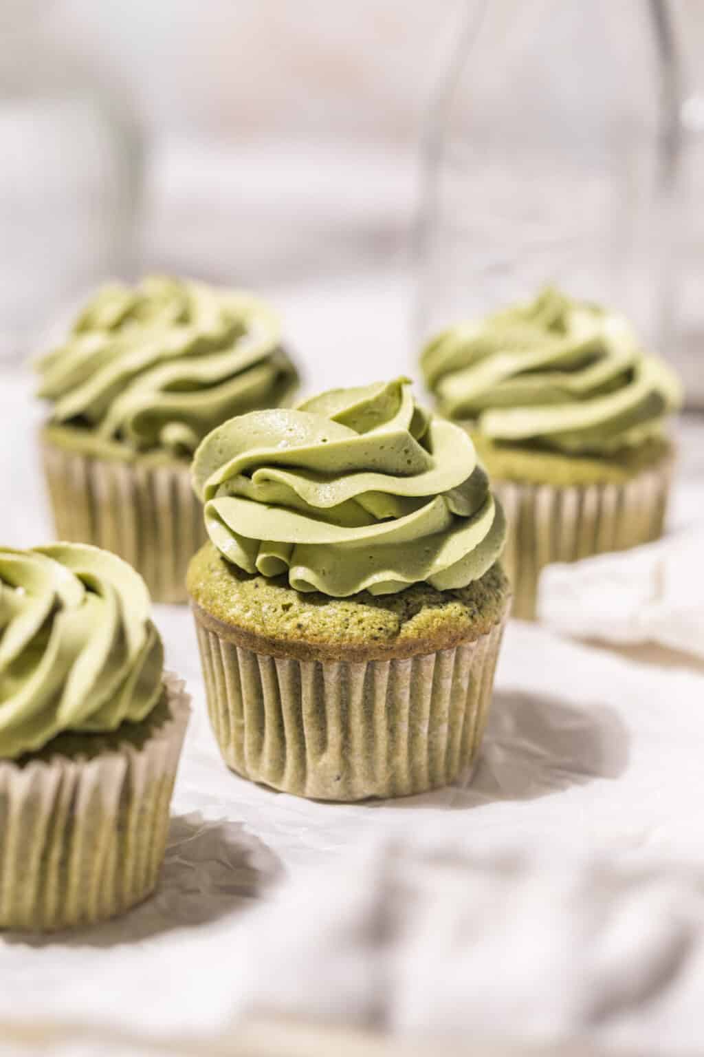 Matcha Cupcakes with Green Tea Frosting – Dollop of Dough