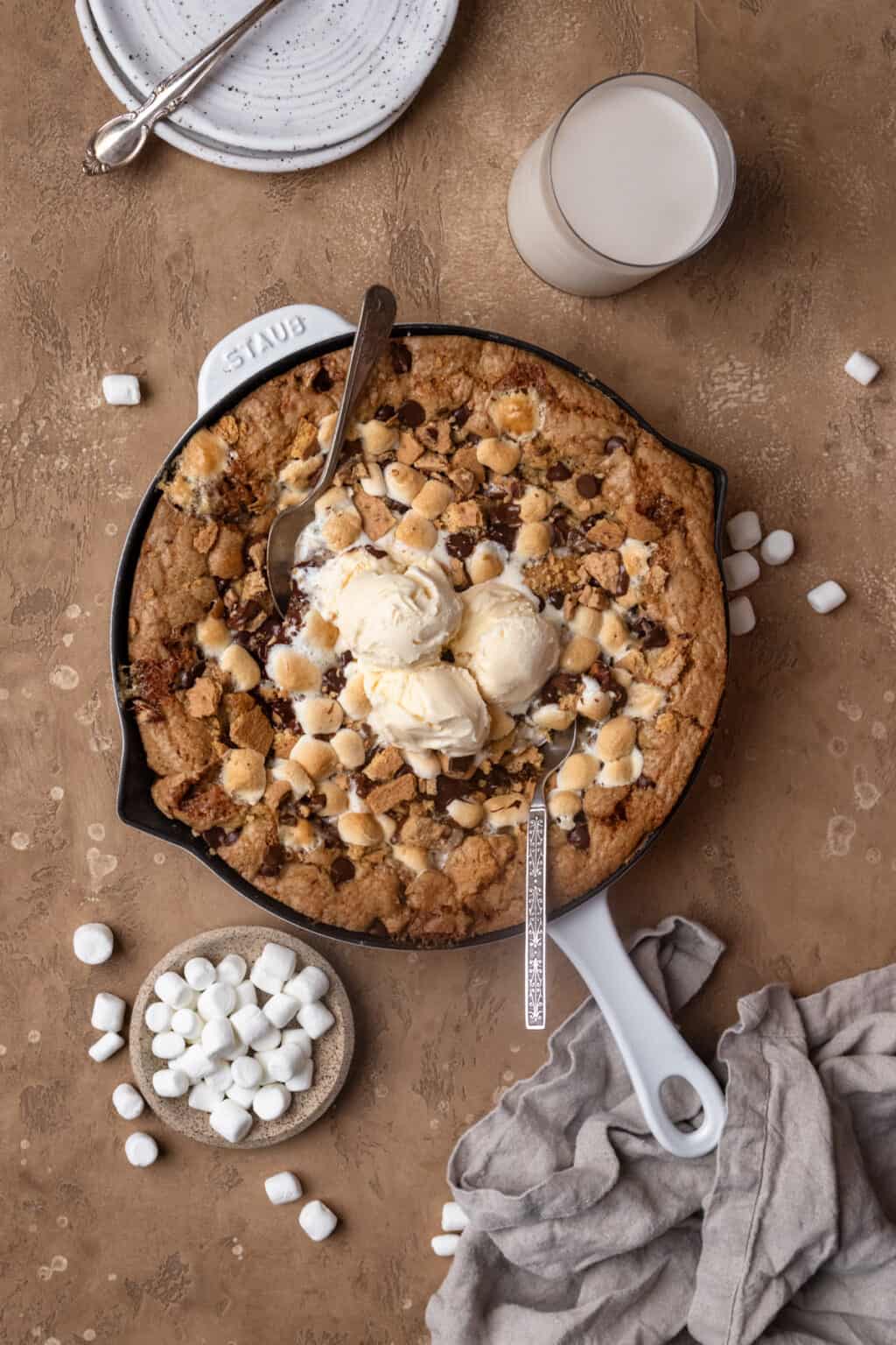 S'mores Skillet Cookie – Dollop of Dough