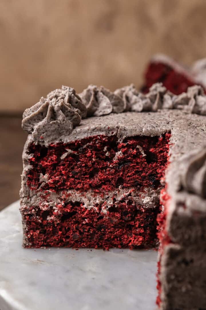 Red Velvet Oreo Cake – Dollop of Dough