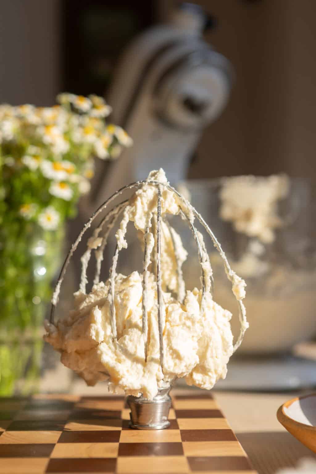 Lemon Swiss Meringue Buttercream (Faux Method) – Dollop of Dough